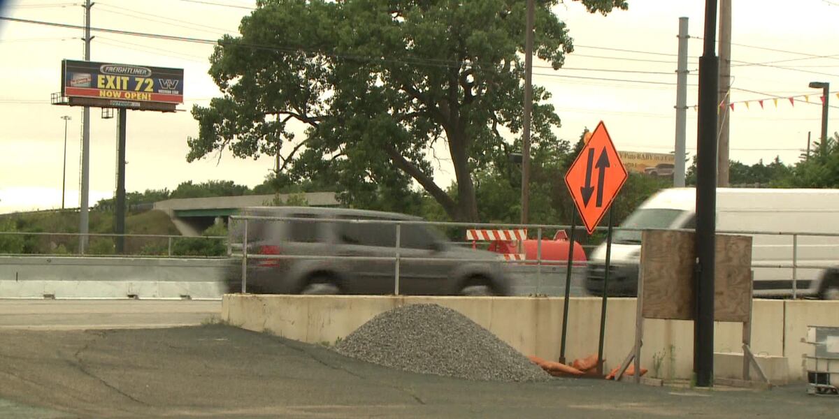 Police urge drivers to be cautious as holiday weekend approaches Police urge drivers to be cautious as holiday weekend approaches