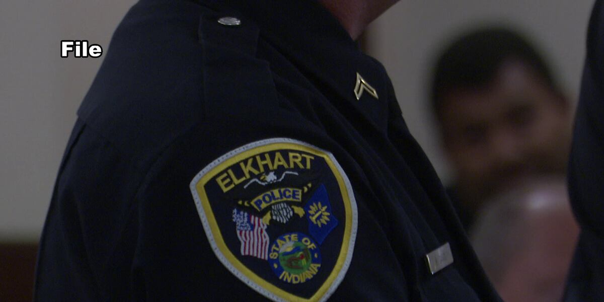Elkhart police officers receive pay raise Elkhart police officers receive pay raise